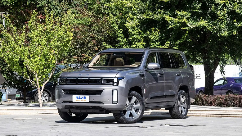 Серьезный конкурент Tank 400 и BYD Leopard 5. Представлен BAIC BJ60 Thunder: рама, полный привод ...